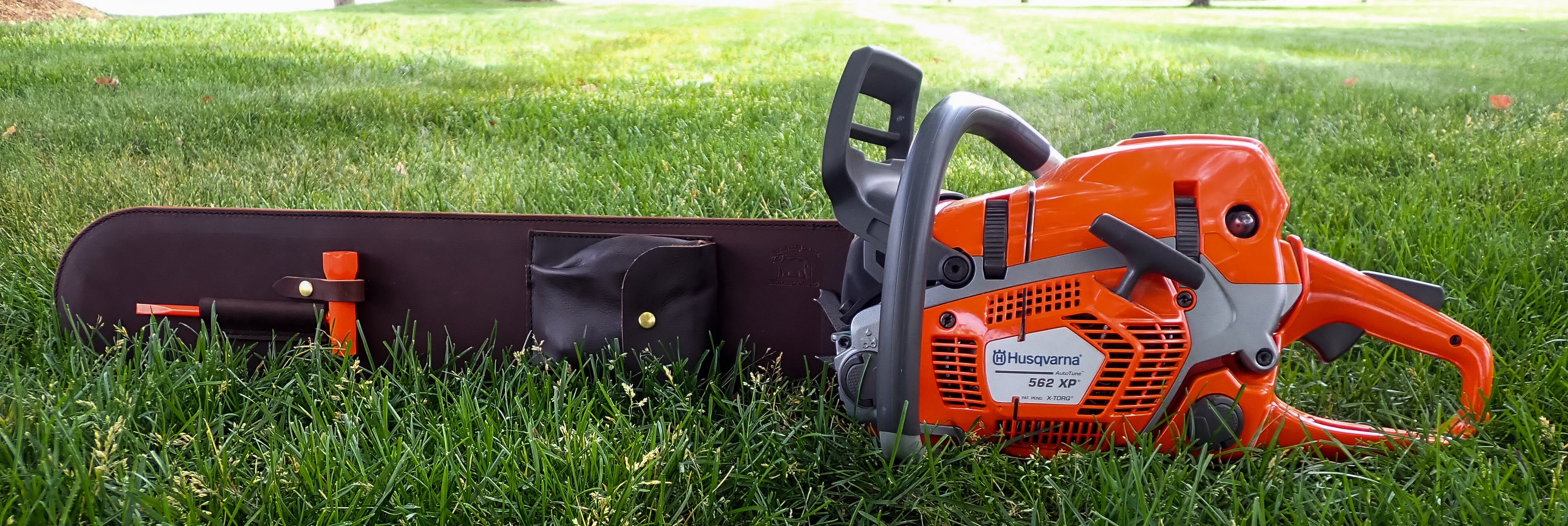 LEATHER CHAINSAW BAR COVER SCABBARD WITH WRENCH HOLDER AND CHAIN POUCH ...