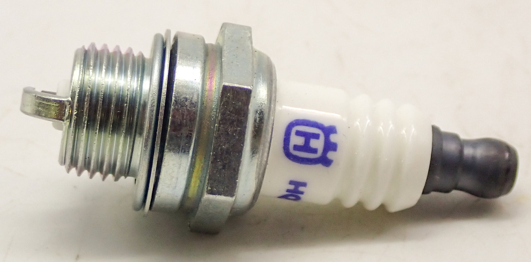 GENUINE OEM SPARK PLUG HQT-1 FITS HUSQVARNA - Saw Salvage